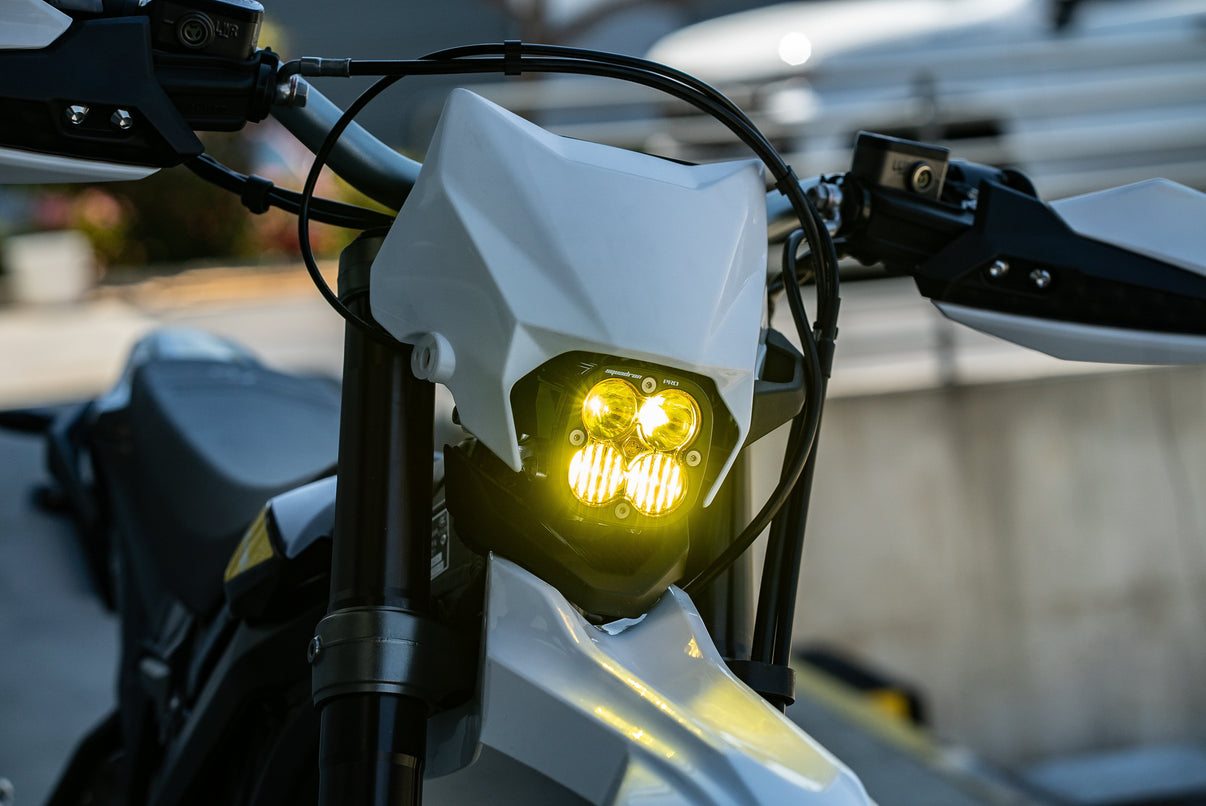 Squadron Pro Headlight - Ultra Bee – REVRides