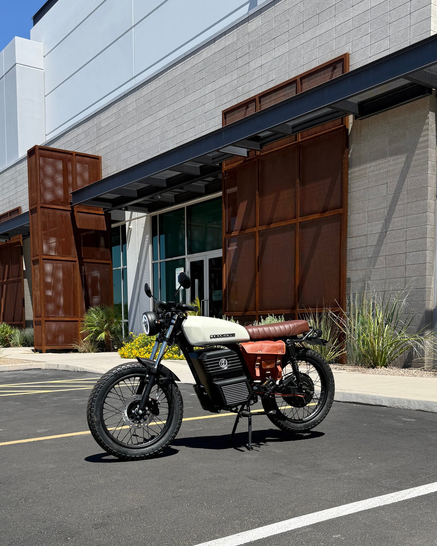 Beachman 64 | Electric Cafe Racer E-Bike & Moped – REVRides