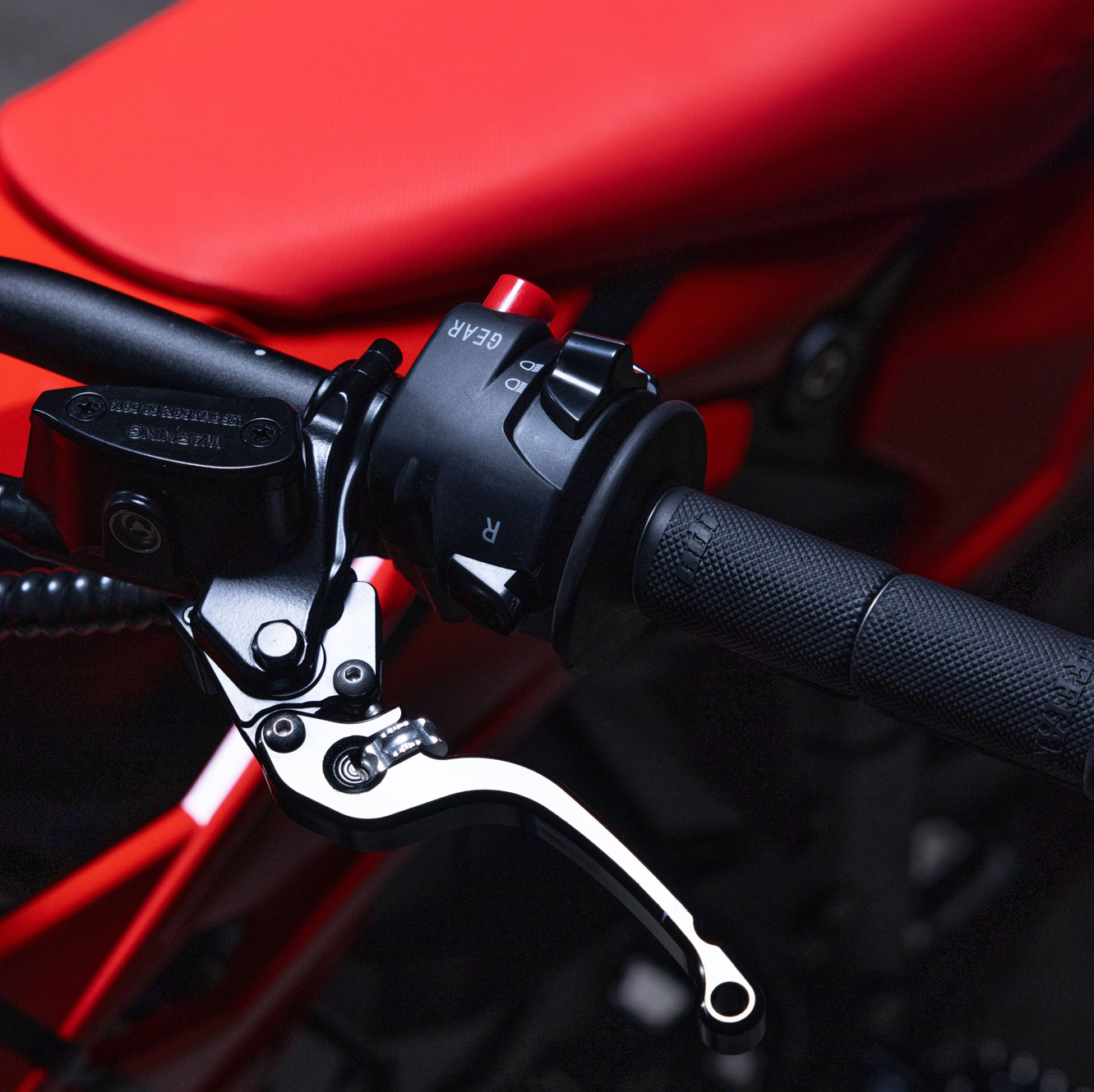 Altis Sigma Control Switch – REVRides